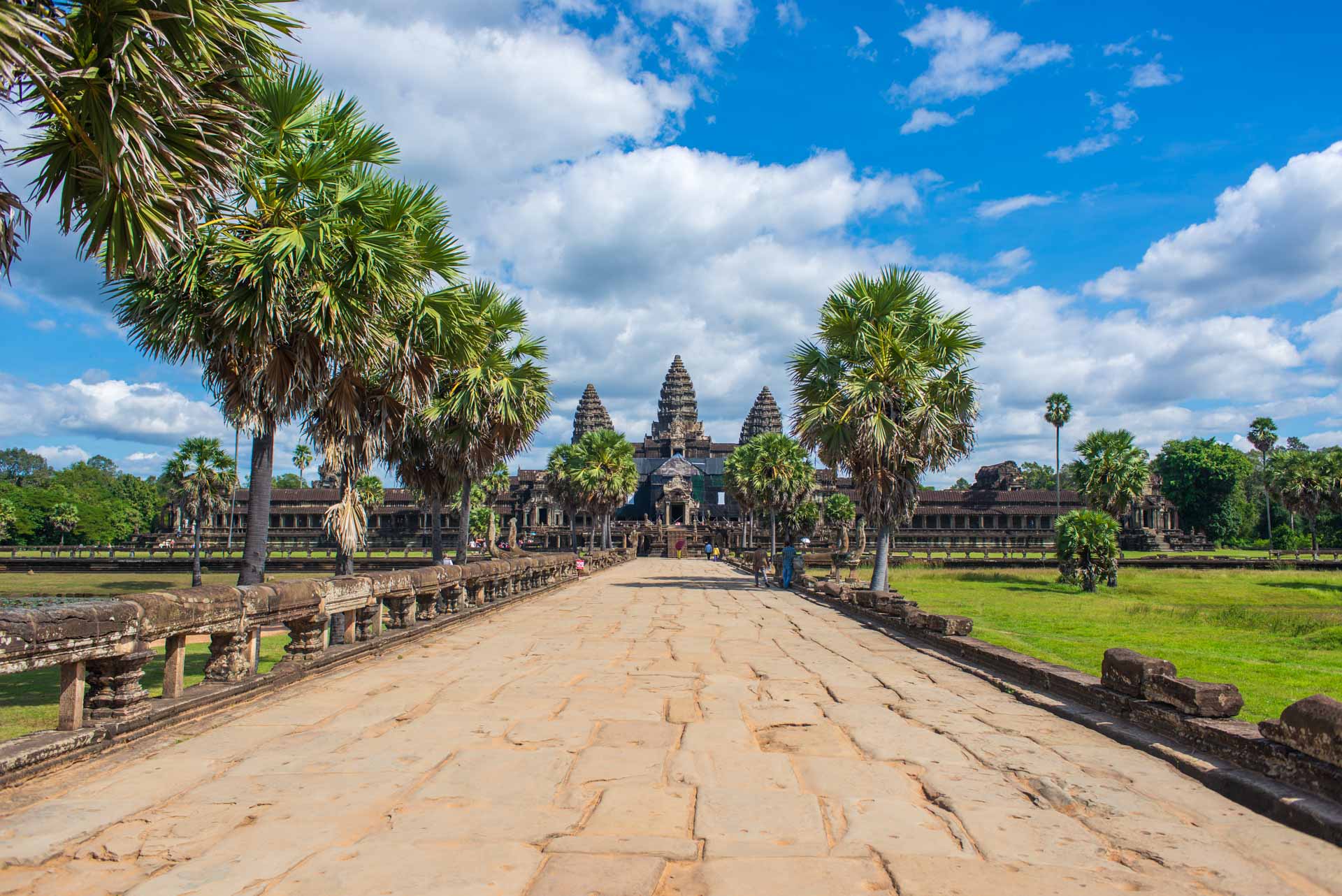 Les temples d'Angkor sans les touristes - Une Petite Parenthèse